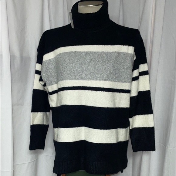 Talbots | Sweaters | Nwt Talbots Turtle Neck Sweater Size X Black White ...